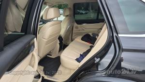 Melns BMW X5 2014 Tartu, ar dzinēja tilpumu 3.00 L un nobraukumu 195 tūkst. km par 24000 €, foto 39 vietnē AUTOMOTO.COM.LV