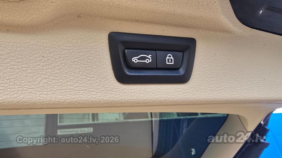 Melns BMW X5 2014 Tartu, ar dzinēja tilpumu 3.00 L un nobraukumu 195 tūkst. km par 24000 €, foto 43 vietnē AUTOMOTO.COM.LV
