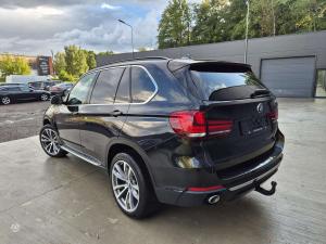 Melns BMW X5 2014 Utena, ar dzinēja tilpumu 2.99 L un nobraukumu 290 tūkst. km par 15990 €, foto 5 vietnē AUTOMOTO.COM.LV