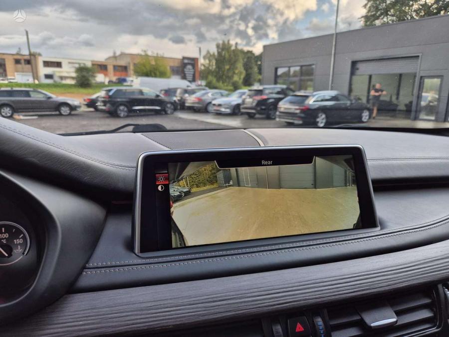Melns BMW X5 2014 Utena, ar dzinēja tilpumu 2.99 L un nobraukumu 290 tūkst. km par 15990 €, foto 23 vietnē AUTOMOTO.COM.LV