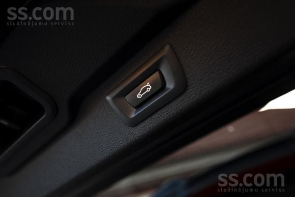 BMW X5 2014 Jelgava vietnē Melns BMW X5 2014 Jelgava, ar dzinēja tilpumu 3.00 L un nobraukumu 302 tūkst. km par 20450 €, foto 8 vietnē AUTOMOTO.COM.LV