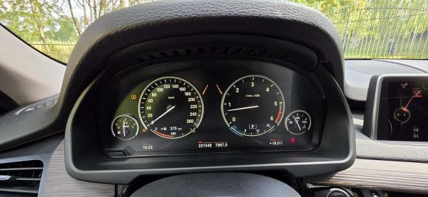 Melns BMW X5 2014 Viļņa, ar dzinēja tilpumu 2.99 L un nobraukumu 222 tūkst. km par 16000 €, foto 10 vietnē AUTOMOTO.COM.LV