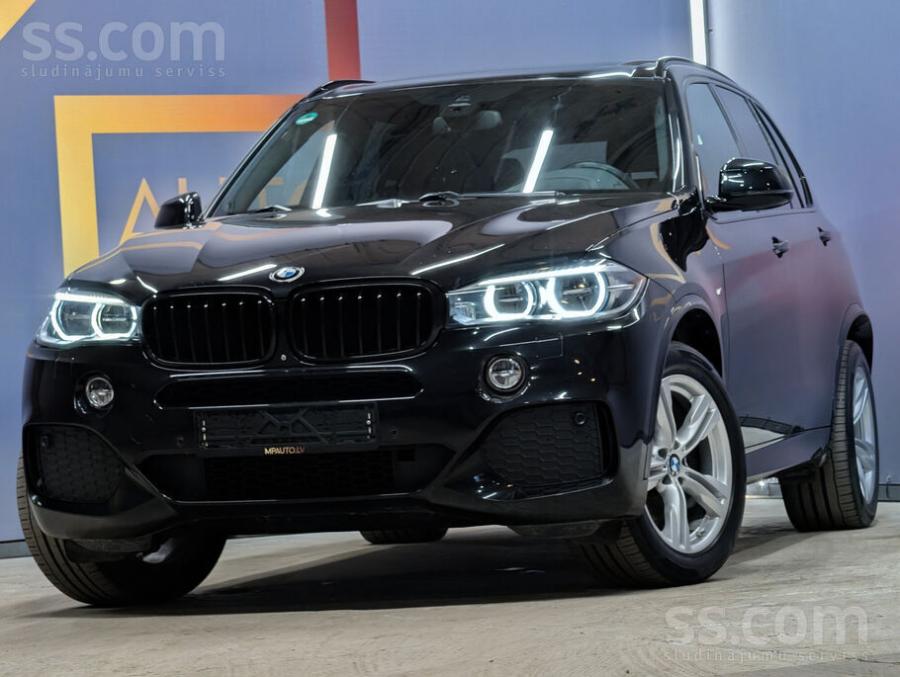 Black BMW X5 2014 in Jurmala, with an engine capacity of 3.00 L and mileage of 263 thousand km for 22950 €, photo 10 on AUTOMOTO.COM.LV