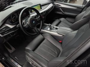 Black BMW X5 2014 in Jurmala, with an engine capacity of 3.00 L and mileage of 263 thousand km for 22950 €, photo 16 on AUTOMOTO.COM.LV