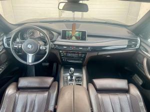 Black BMW X5 2014 in Kaunas, with an engine capacity of 2.00 L and mileage of 289 thousand km for 19999 €, photo 12 on AUTOMOTO.COM.LV