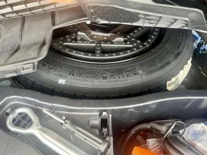 Black BMW X5 2014 in Kaunas, with an engine capacity of 2.00 L and mileage of 289 thousand km for 19999 €, photo 40 on AUTOMOTO.COM.LV