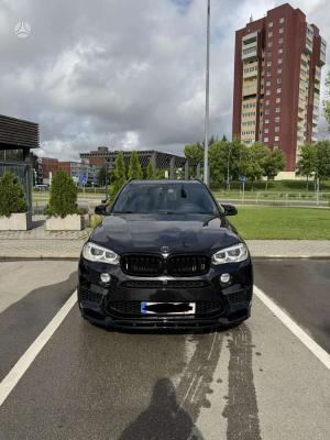 Black BMW X5 2014 in Klaipeda, with an engine capacity of 2.98 L and mileage of 321 thousand km for 16500 €, photo 4 on AUTOMOTO.COM.LV
