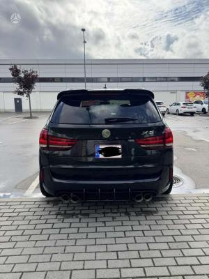 Black BMW X5 2014 in Klaipeda, with an engine capacity of 2.98 L and mileage of 321 thousand km for 16500 €, photo 7 on AUTOMOTO.COM.LV