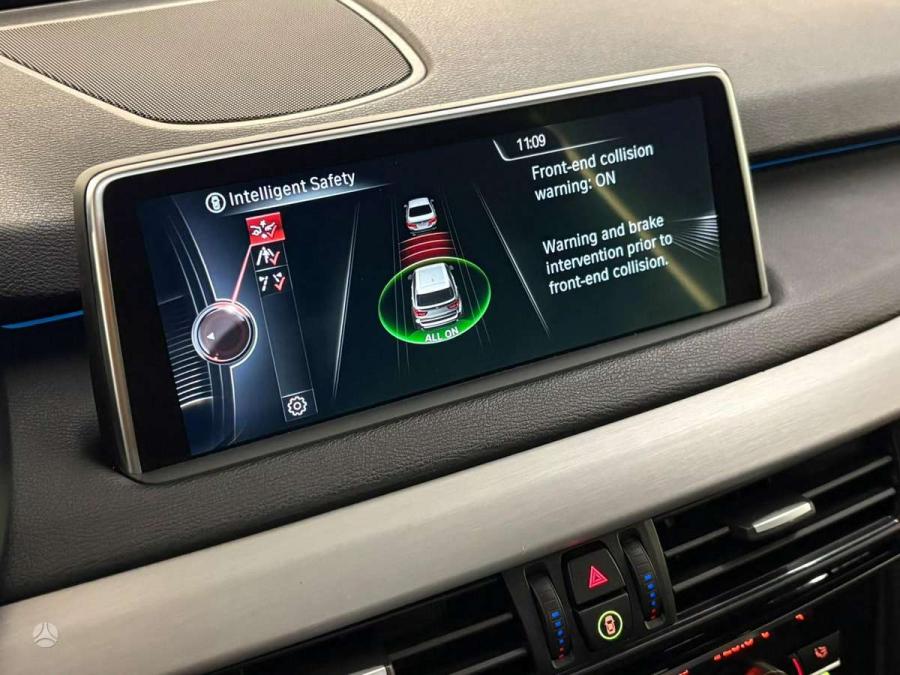Melns BMW X5 2014 Marijampole, ar dzinēja tilpumu 2.99 L un nobraukumu 253 tūkst. km par 19999 €, foto 12 vietnē AUTOMOTO.COM.LV