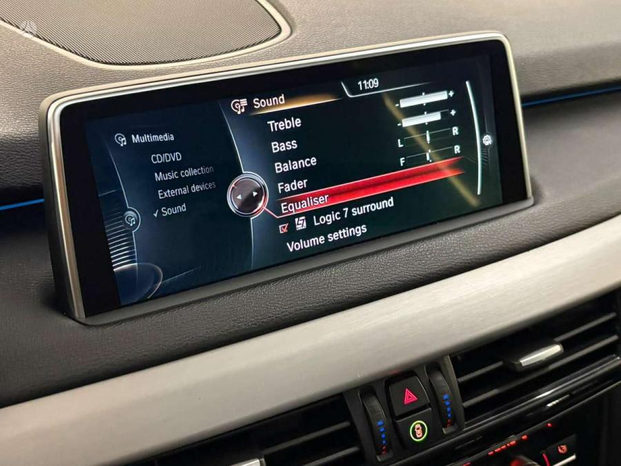 Melns BMW X5 2014 Marijampole, ar dzinēja tilpumu 2.99 L un nobraukumu 253 tūkst. km par 19999 €, foto 16 vietnē AUTOMOTO.COM.LV