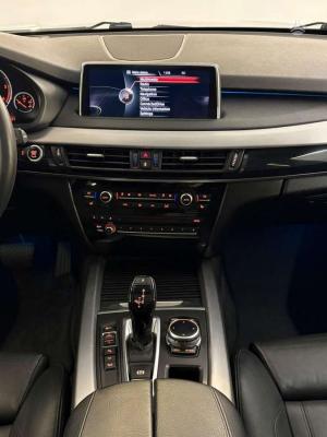 Melns BMW X5 2014 Marijampole, ar dzinēja tilpumu 2.99 L un nobraukumu 253 tūkst. km par 19999 €, foto 18 vietnē AUTOMOTO.COM.LV