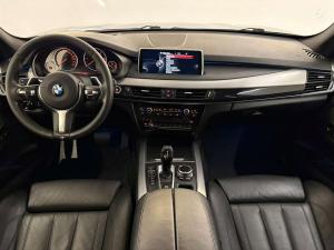 Melns BMW X5 2014 Marijampole, ar dzinēja tilpumu 2.99 L un nobraukumu 253 tūkst. km par 19999 €, foto 23 vietnē AUTOMOTO.COM.LV