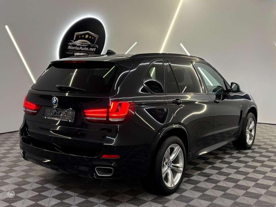 Melns BMW X5 2014 Marijampole, ar dzinēja tilpumu 2.99 L un nobraukumu 253 tūkst. km par 19999 €, foto 32 vietnē AUTOMOTO.COM.LV