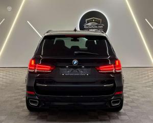 Melns BMW X5 2014 Marijampole, ar dzinēja tilpumu 2.99 L un nobraukumu 253 tūkst. km par 19999 €, foto 33 vietnē AUTOMOTO.COM.LV