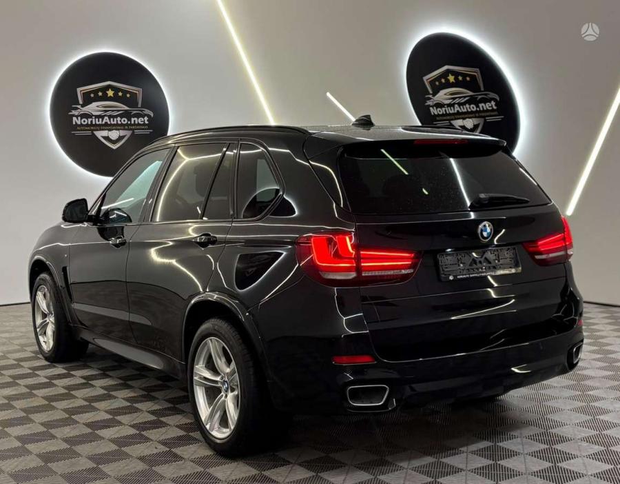 Melns BMW X5 2014 Marijampole, ar dzinēja tilpumu 2.99 L un nobraukumu 253 tūkst. km par 19999 €, foto 35 vietnē AUTOMOTO.COM.LV