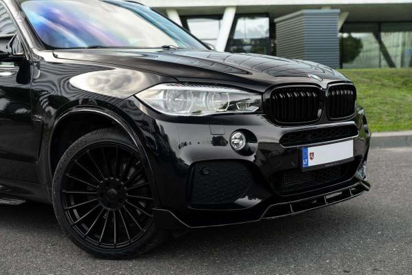 БМВ Х5 2014 в Вильнюс на AUTOMOTO.COM.LV Черный БМВ Х5 2014 в Вильнюс, объемом двигателя 2.99 л и пробегом 240 тыс. км за 21500 €, фото 4 на AUTOMOTO.COM.LV