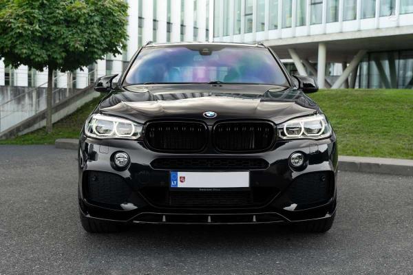 БМВ Х5 2014 в Вильнюс на AUTOMOTO.COM.LV Черный БМВ Х5 2014 в Вильнюс, объемом двигателя 2.99 л и пробегом 240 тыс. км за 21500 €, фото 5 на AUTOMOTO.COM.LV