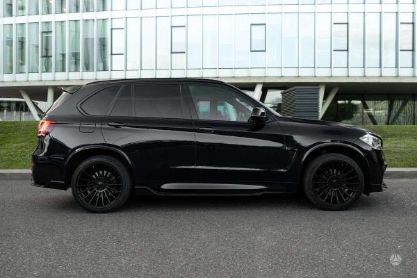БМВ Х5 2014 в Вильнюс на AUTOMOTO.COM.LV Черный БМВ Х5 2014 в Вильнюс, объемом двигателя 2.99 л и пробегом 240 тыс. км за 21500 €, фото 8 на AUTOMOTO.COM.LV