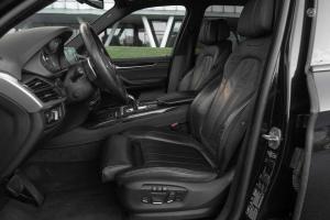 Melns BMW X5 2014 Viļņa, ar dzinēja tilpumu 2.99 L un nobraukumu 240 tūkst. km par 21500 €, foto 16 vietnē AUTOMOTO.COM.LV