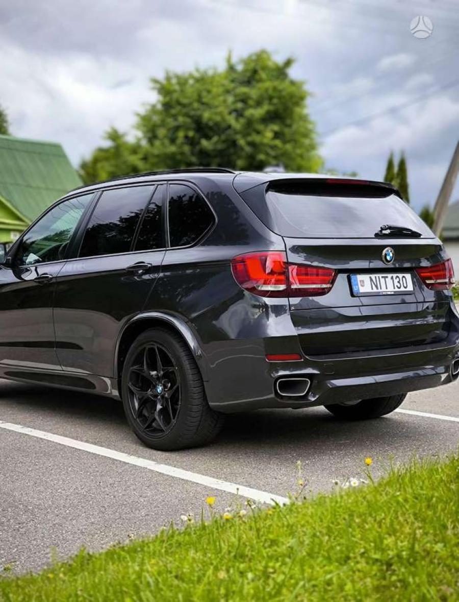 Melns BMW X5 2014 Viļņa, ar dzinēja tilpumu 2.99 L un nobraukumu 227 tūkst. km par 17900 €, foto 6 vietnē AUTOMOTO.COM.LV