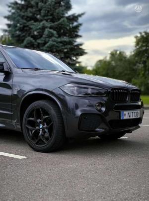 Melns BMW X5 2014 Viļņa, ar dzinēja tilpumu 2.99 L un nobraukumu 227 tūkst. km par 17900 €, foto 14 vietnē AUTOMOTO.COM.LV