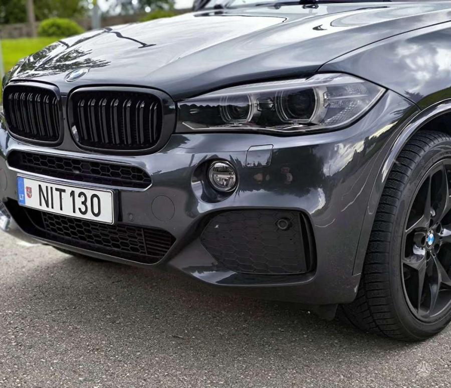 Melns BMW X5 2014 Viļņa, ar dzinēja tilpumu 2.99 L un nobraukumu 227 tūkst. km par 17900 €, foto 16 vietnē AUTOMOTO.COM.LV