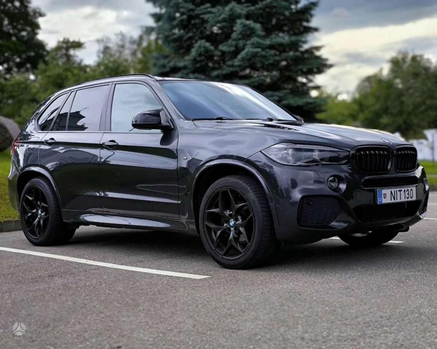 Melns BMW X5 2014 Viļņa, ar dzinēja tilpumu 2.99 L un nobraukumu 227 tūkst. km par 17900 €, foto 17 vietnē AUTOMOTO.COM.LV