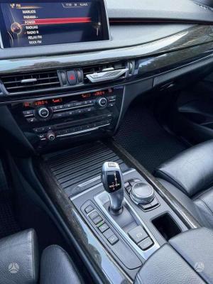 Melns BMW X5 2014 Viļņa, ar dzinēja tilpumu 2.99 L un nobraukumu 227 tūkst. km par 17900 €, foto 21 vietnē AUTOMOTO.COM.LV