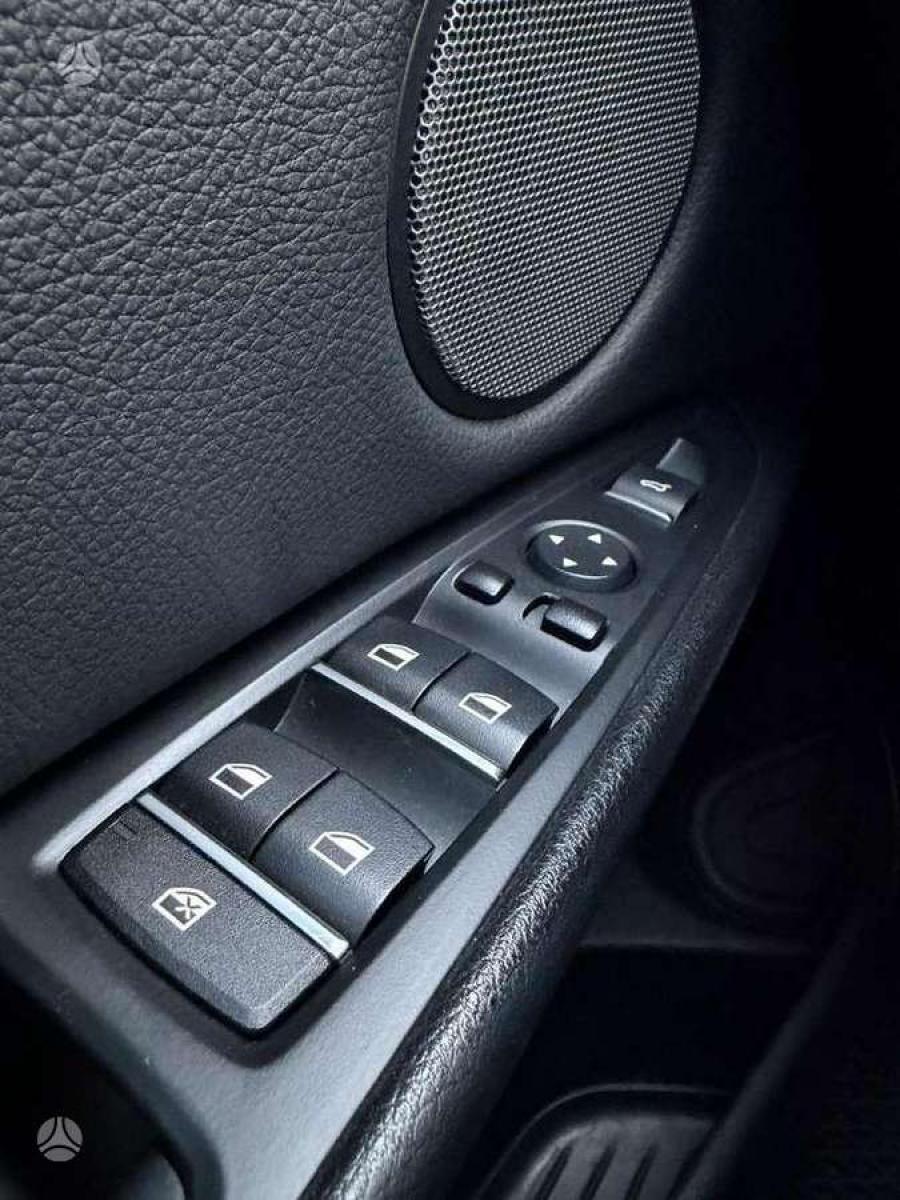 Melns BMW X5 2014 Viļņa, ar dzinēja tilpumu 2.99 L un nobraukumu 227 tūkst. km par 17900 €, foto 24 vietnē AUTOMOTO.COM.LV