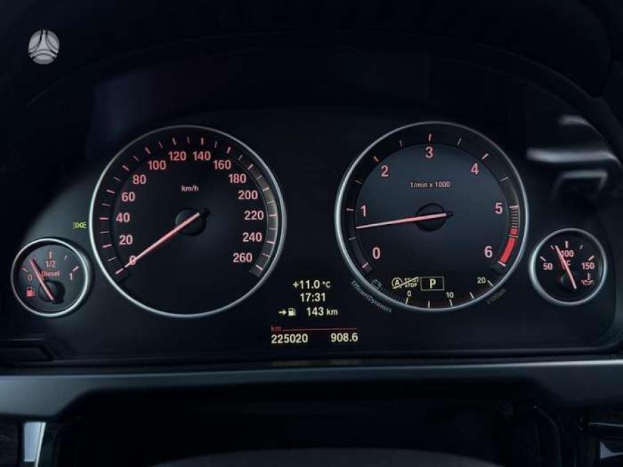 Melns BMW X5 2014 Viļņa, ar dzinēja tilpumu 2.99 L un nobraukumu 227 tūkst. km par 17900 €, foto 35 vietnē AUTOMOTO.COM.LV