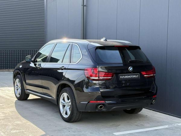 БМВ Х5 2014 в Каунас на AUTOMOTO.COM.LV Черный БМВ Х5 2014 в Каунас, объемом двигателя 2.00 л и пробегом 238 тыс. км за 16500 €, фото 5 на AUTOMOTO.COM.LV