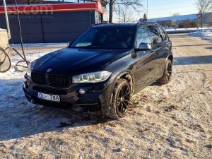 Melns BMW X5 2014 Rīga, ar dzinēja tilpumu 3.00 L un nobraukumu 0 tūkst. km par 16000 €, foto  vietnē AUTOMOTO.COM.LV