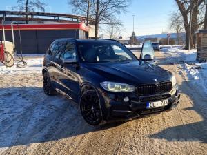 Black BMW X5 2014 in Riga, with an engine capacity of 3.00 L and mileage of 0 thousand km for 16000 €, photo  on AUTOMOTO.COM.LV