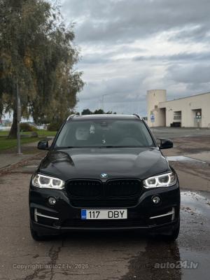 Black BMW X5 2014 in Tallinn, with an engine capacity of 3.00 L and mileage of 208 thousand km for 22500 €, photo 1 on AUTOMOTO.COM.LV