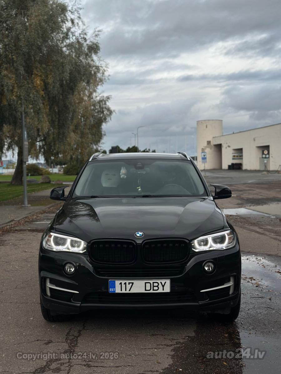 Black BMW X5 2014 in Tallinn, with an engine capacity of 3.00 L and mileage of 208 thousand km for 22500 €, photo 1 on AUTOMOTO.COM.LV