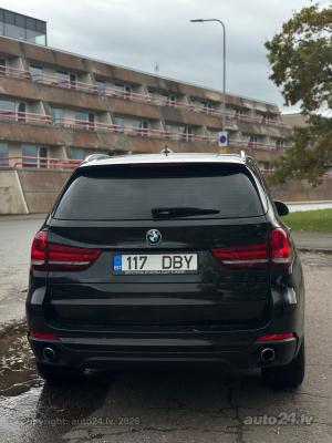 Black BMW X5 2014 in Tallinn, with an engine capacity of 3.00 L and mileage of 208 thousand km for 22500 €, photo 5 on AUTOMOTO.COM.LV