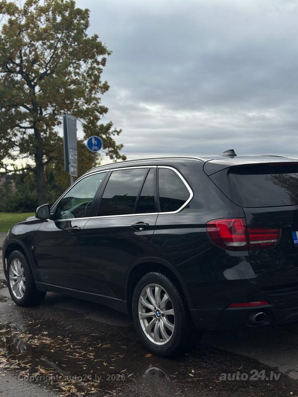 Melns BMW X5 2014 Tallina, ar dzinēja tilpumu 3.00 L un nobraukumu 208 tūkst. km par 22500 €, foto 6 vietnē AUTOMOTO.COM.LV