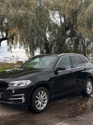 Black BMW X5 2014 in Tallinn, with an engine capacity of 3.00 L and mileage of 208 thousand km for 22500 €, photo 7 on AUTOMOTO.COM.LV