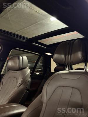 Melns BMW X5 2014 Jūrmala, ar dzinēja tilpumu 3.00 L un nobraukumu 193 tūkst. km par 21900 €, foto 16 vietnē AUTOMOTO.COM.LV