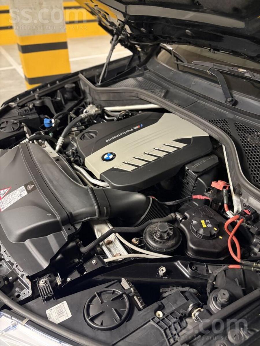 Melns BMW X5 2014 Jūrmala, ar dzinēja tilpumu 3.00 L un nobraukumu 193 tūkst. km par 21900 €, foto 19 vietnē AUTOMOTO.COM.LV