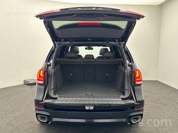 Melns BMW X5 2014 Rīga, ar dzinēja tilpumu 3.00 L un nobraukumu 296 tūkst. km par 21900 €, foto 7 vietnē AUTOMOTO.COM.LV