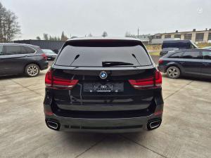 Black BMW X5 2015 in Utena, with an engine capacity of 2.99 L and mileage of 242 thousand km for 21990 €, photo 8 on AUTOMOTO.COM.LV