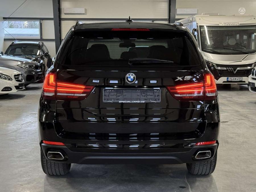 Melns BMW X5 2015 Marijampole, ar dzinēja tilpumu 2.99 L un nobraukumu 296 tūkst. km par 18700 €, foto 7 vietnē AUTOMOTO.COM.LV