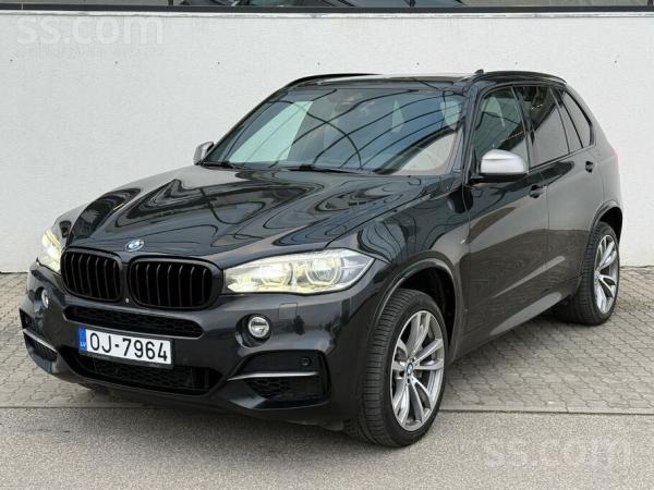 Black BMW X5 2015 in Riga, with an engine capacity of 3.00 L and mileage of 0 thousand km for 18450 €, photo 1 on AUTOMOTO.COM.LV