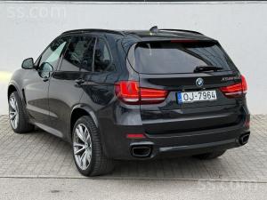 Melns BMW X5 2015 Rīga, ar dzinēja tilpumu 3.00 L un nobraukumu 0 tūkst. km par 18450 €, foto 3 vietnē AUTOMOTO.COM.LV