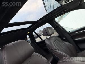 Melns BMW X5 2015 Rīga, ar dzinēja tilpumu 3.00 L un nobraukumu 0 tūkst. km par 18450 €, foto 13 vietnē AUTOMOTO.COM.LV