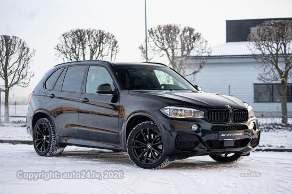 Melns BMW X5 2015 Tartu, ar dzinēja tilpumu 3.00 L un nobraukumu 163 tūkst. km par 27400 €, foto 3 vietnē AUTOMOTO.COM.LV