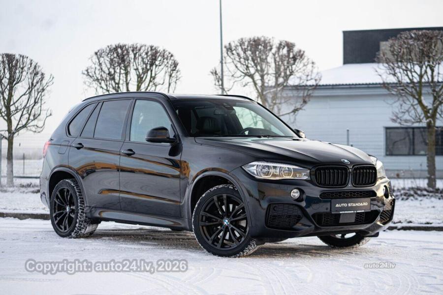 Black BMW X5 2015 in Tartu, with an engine capacity of 3.00 L and mileage of 163 thousand km for 27400 €, photo 3 on AUTOMOTO.COM.LV