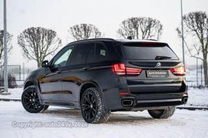 Black BMW X5 2015 in Tartu, with an engine capacity of 3.00 L and mileage of 163 thousand km for 27400 €, photo 13 on AUTOMOTO.COM.LV