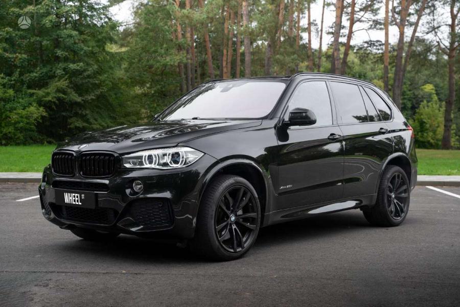 Melns BMW X5 2015 Viļņa, ar dzinēja tilpumu 4.40 L un nobraukumu 129 tūkst. km par 21500 €, foto 2 vietnē AUTOMOTO.COM.LV